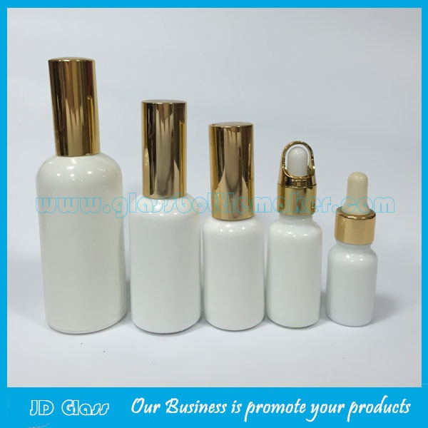 Opal White Glass Essential Oil Bottles With Wood Cap and Droppers